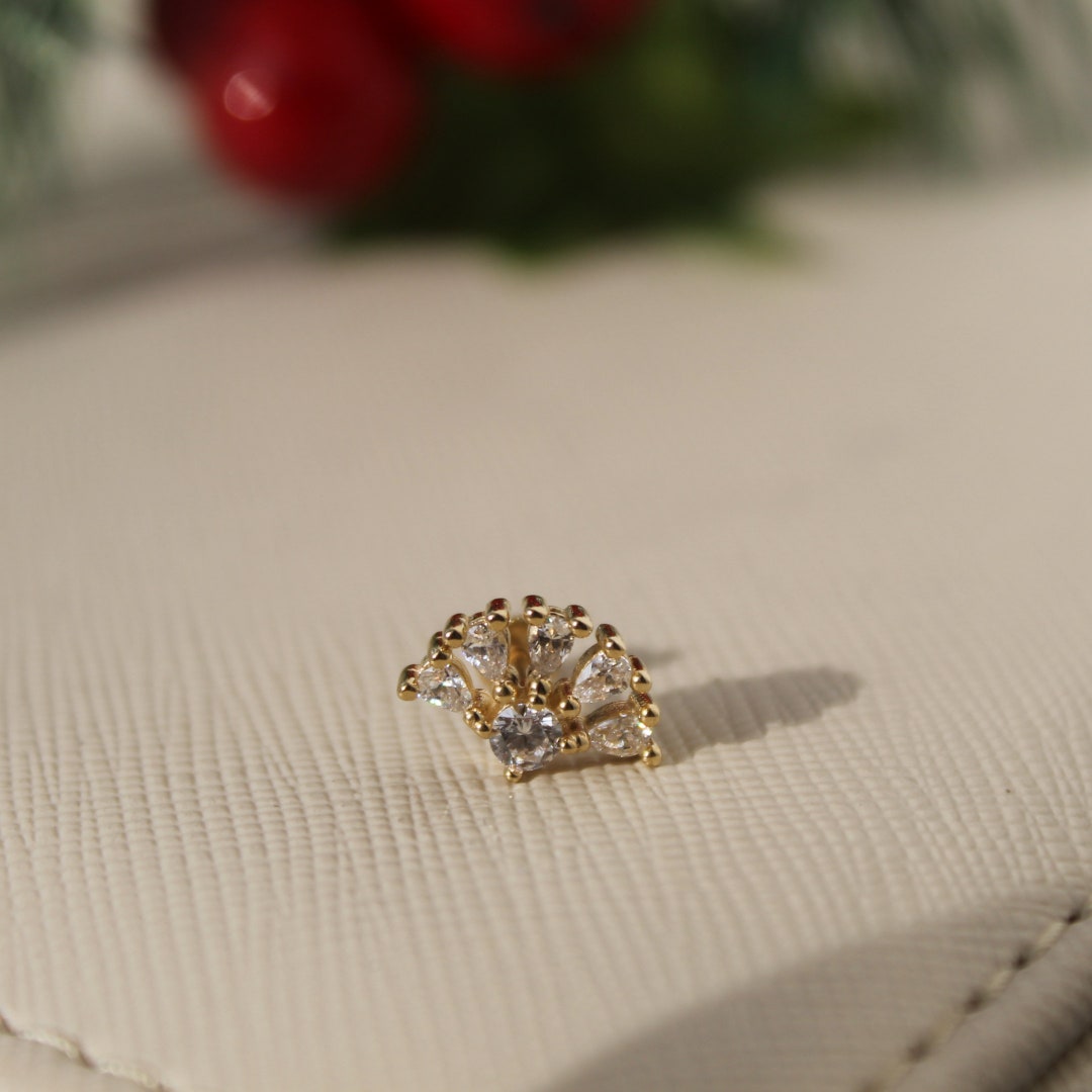 14K Gold Design Tear Drop Piercing, Gold Tragus Teardrop Piercing ...