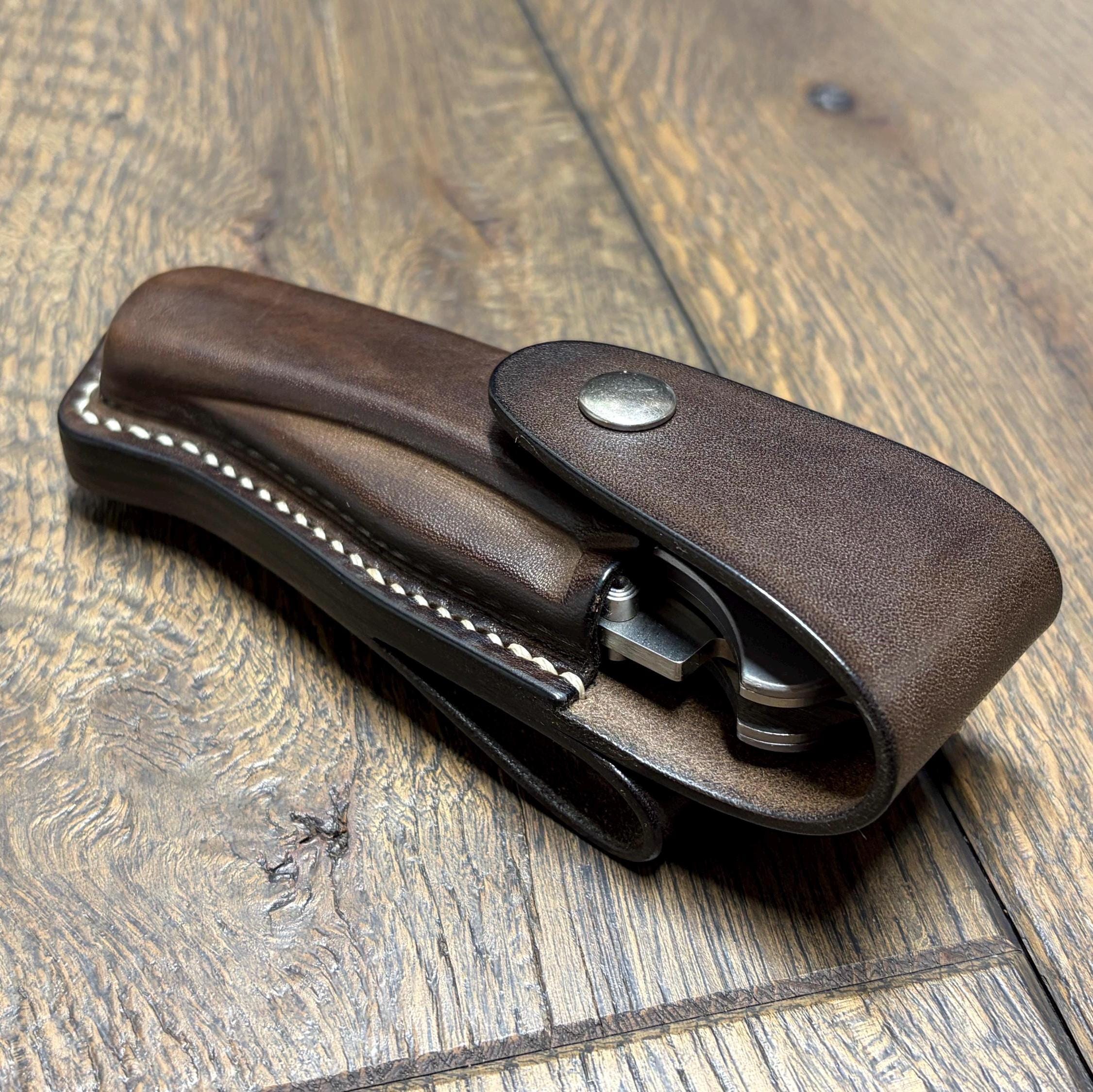 Vertical Leather Sheath for Benchmade Full Size Crooked River Folding ...
