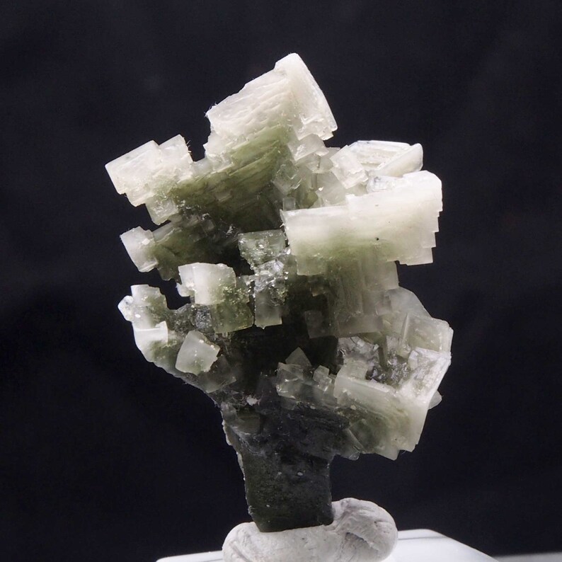 X Skeletal HALITE With TOLBACHITE, Lubin Cu Mine Poland - Etsy