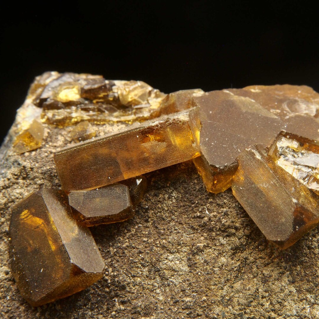 X RADIAN BARITE Var. of BARYTE - Lahošť, Teplice District - Czech ...