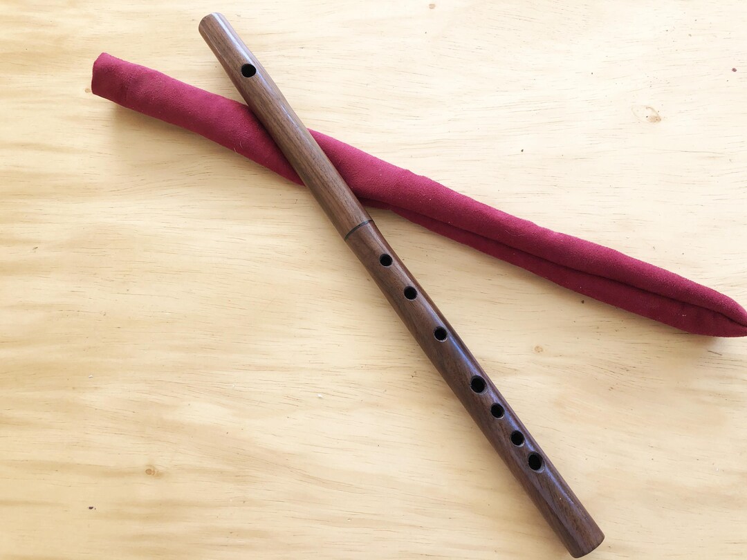 Black Walnut Transverse Flute Key of G. Handmade Gentle Winds Flutes by ...