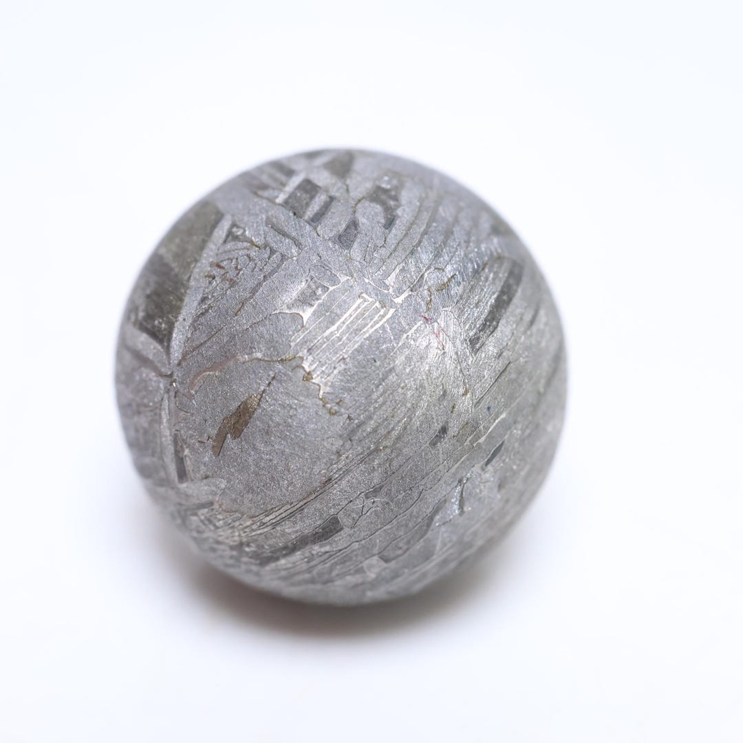 Iron Meteorite Ball,natural Carving, Space Gift (19mm, 29g) D7001 - Etsy