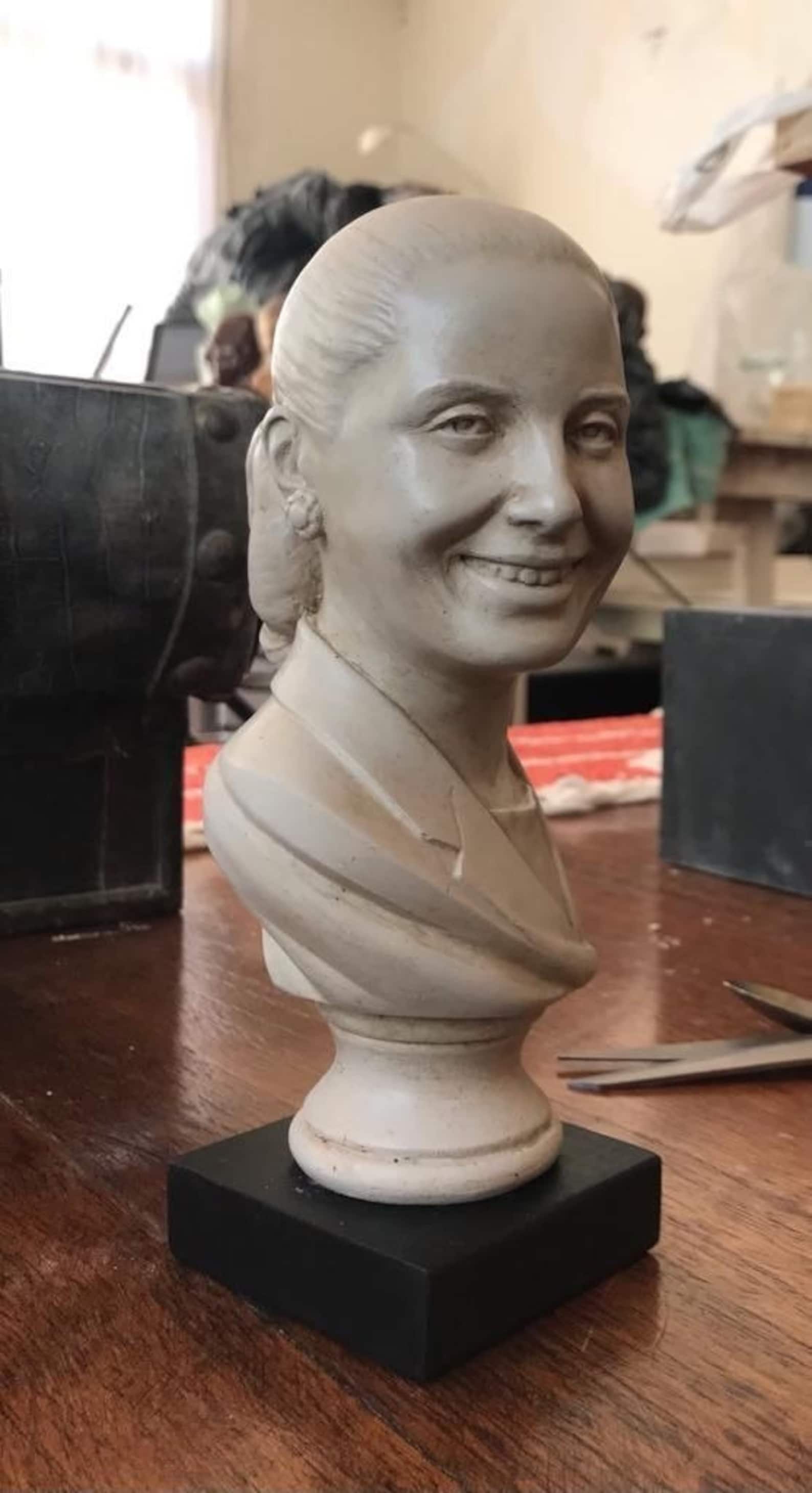 EVITA BUST Eva Duarte De PERON Statue Figure Sculpture - Etsy