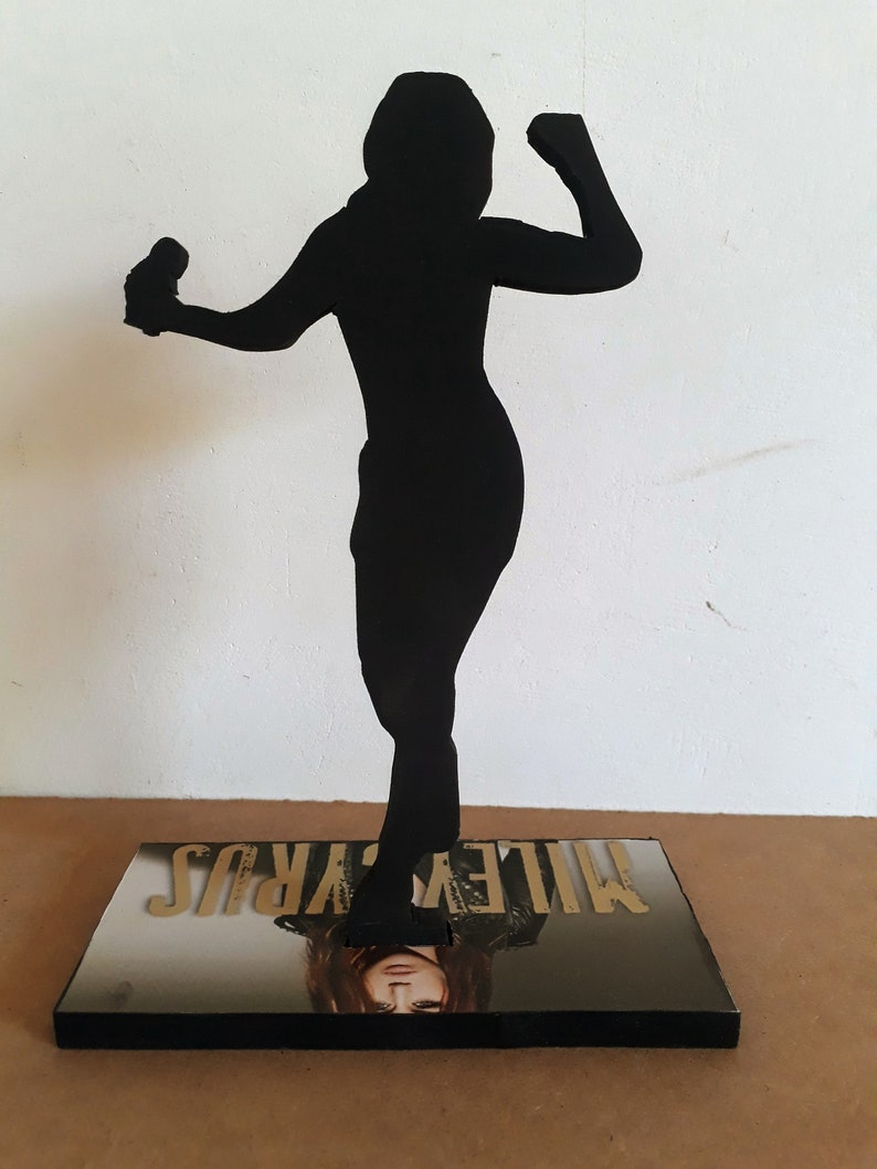 MILEY CYRUS DISPLAY 8 Standee Figure Statue Mdf Cutout - Etsy