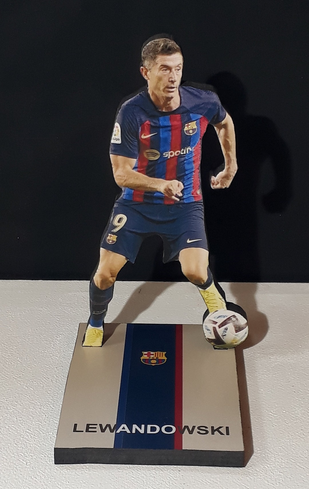 ROBERT LEWANDOWSKI Fc Barcelona DISPLAY 8 Standee Figure Statue Mdf ...