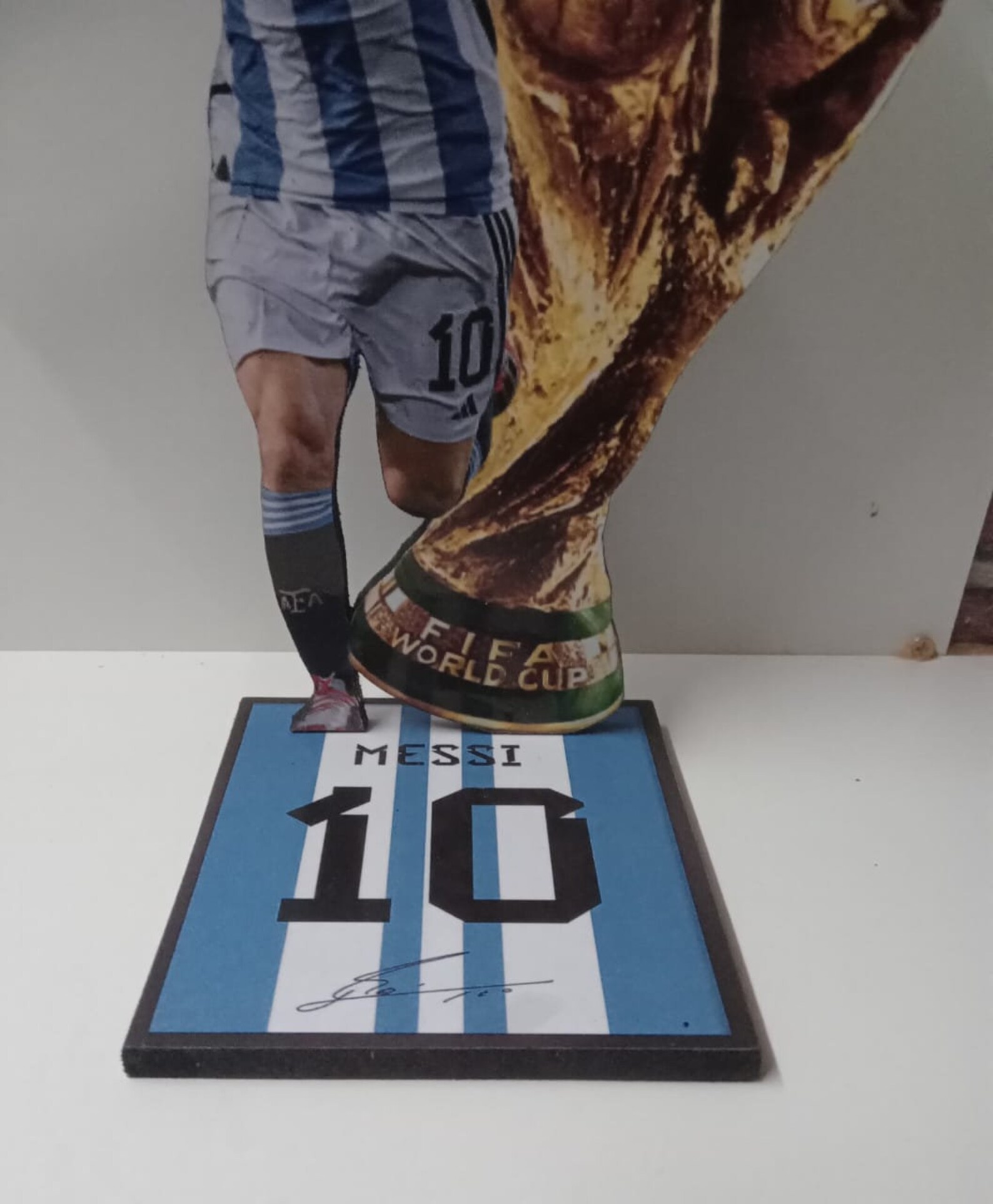 LIONEL MESSI Argentina DISPLAY 8 Standee Figure Statue World Champion ...