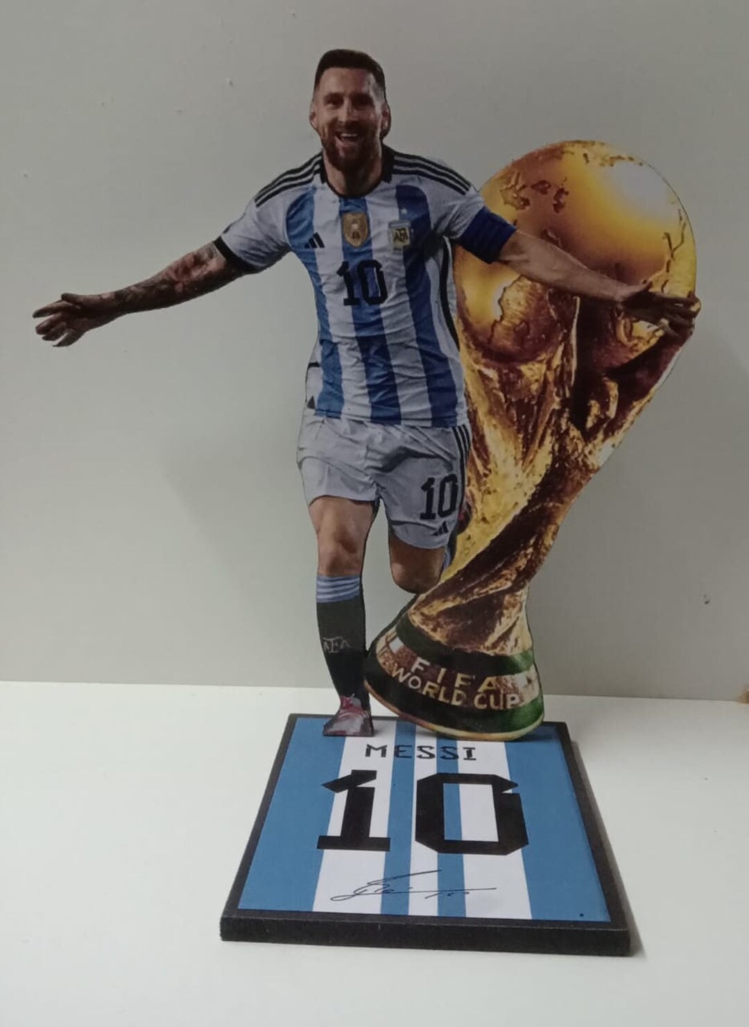 LIONEL MESSI Argentina DISPLAY 8" Standee Figure Statue World Champion ...