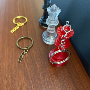 Resin Queen Key Chain - Etsy