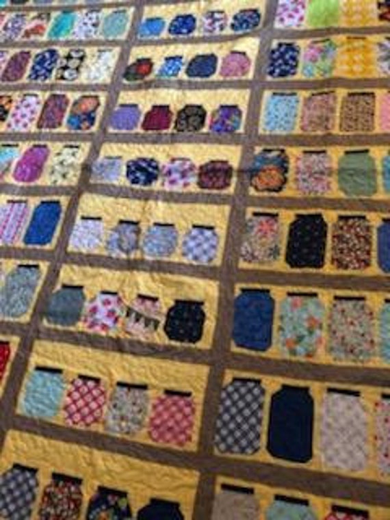 I Spy Jars Quilt | Etsy