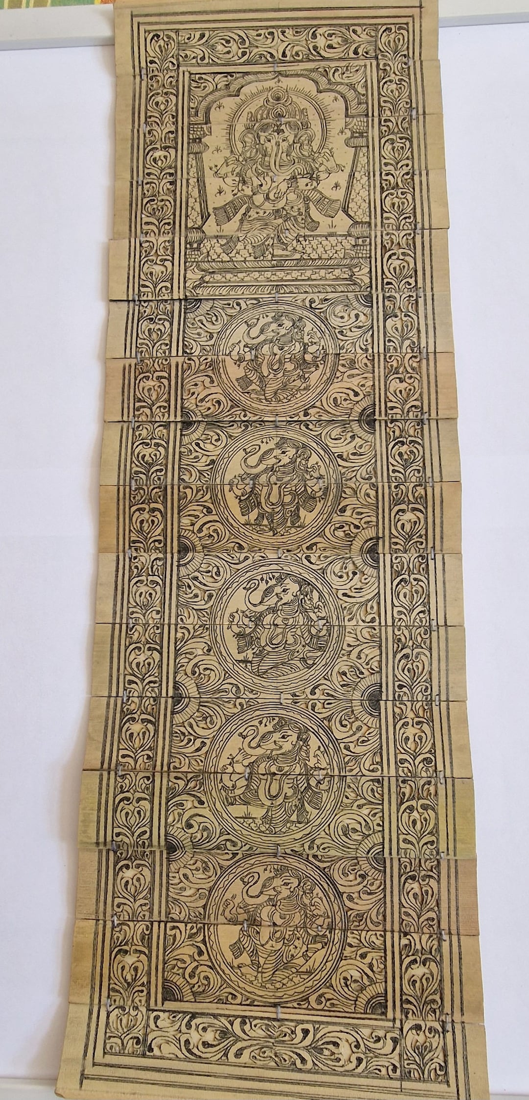 Unique Indian Palm Leaf Etching and Carving Art - Tala Pattachittra ...