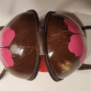 Cute Handmade Coconut Shell Purse Hawaii Aloha, Unique Style, One of a ...