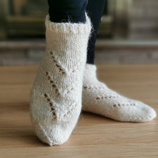 Snow White Socks - Etsy