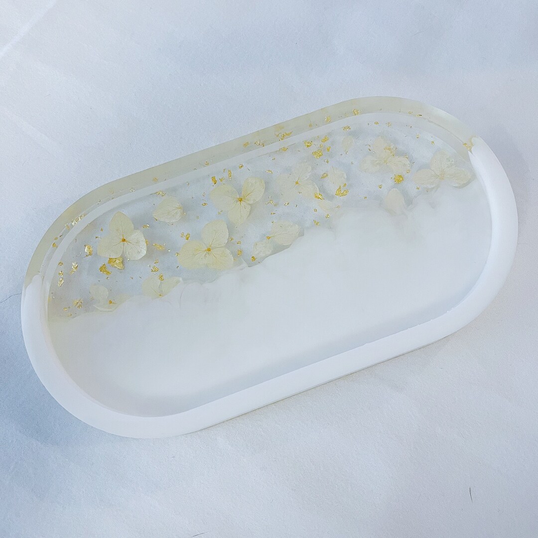 Milky Hydrangea Pill Trinket Tray - Etsy