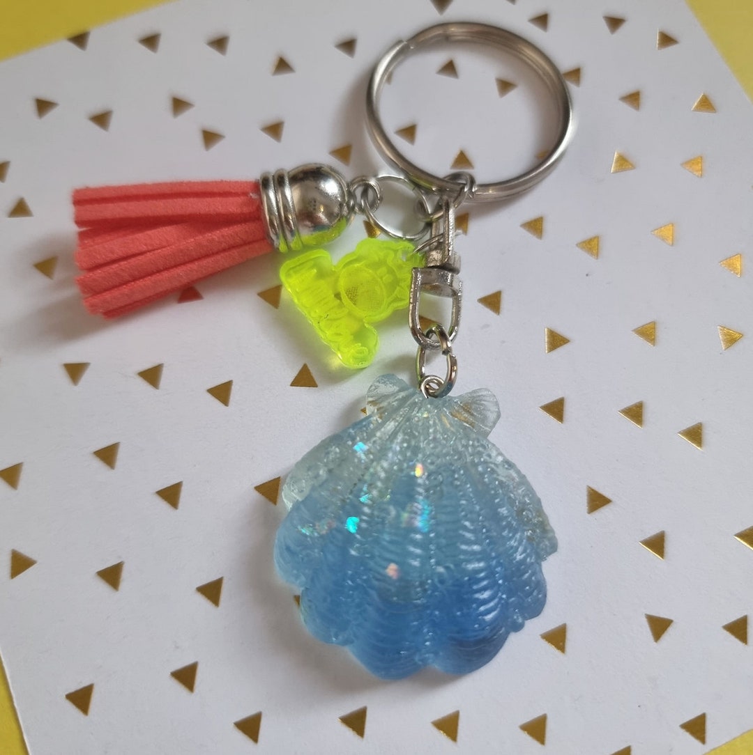 Personalized Seashell Keychain, Made With Epoxy Resin, Handmade ...