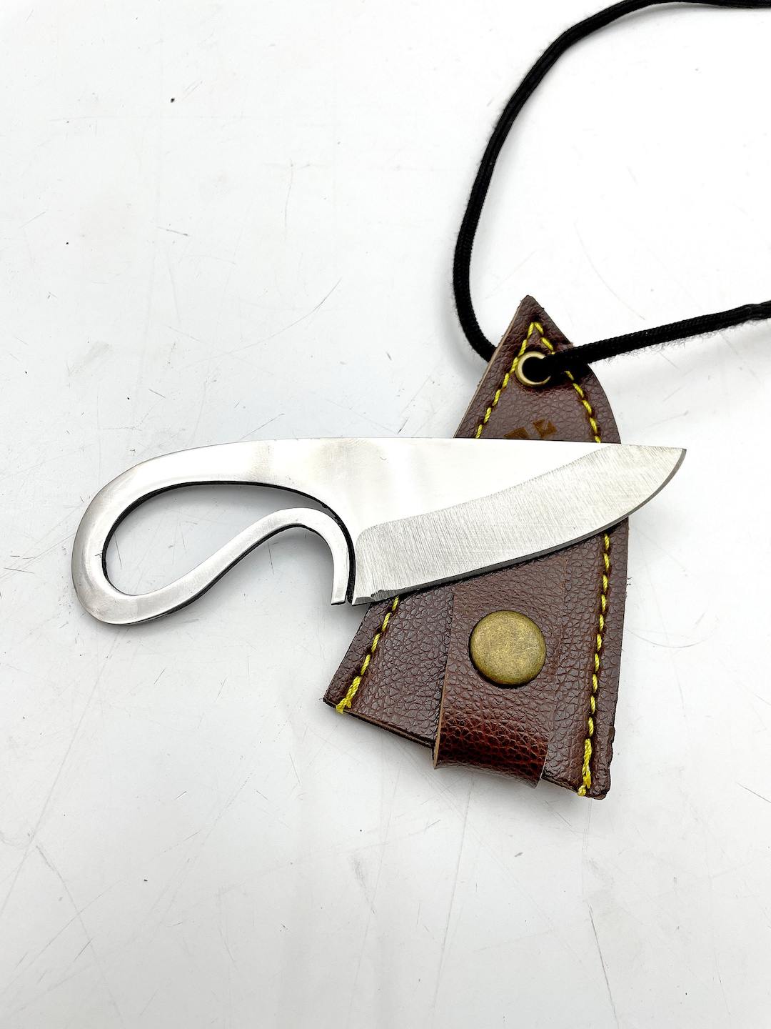 Handmade Neck Knife: 4116 Steel Blade, Leather Sheath - Etsy