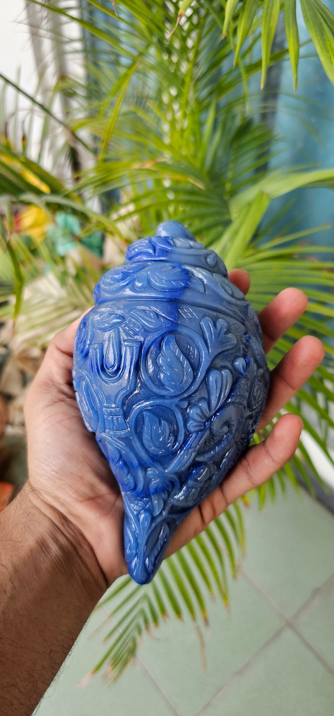 Natural Hand Carved Engraved Shankh Conch Shell in Blue Quartz Gemstone ...