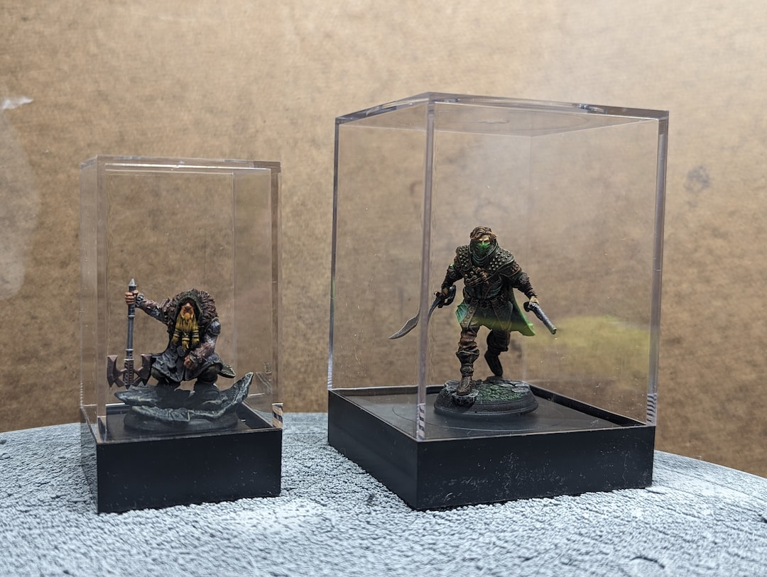 Miniature Display Case - 2 Sizes ***MINIS NOT INCLUDED*** - Etsy