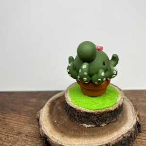 Cactopus Pet. Desk Buddy. - Etsy