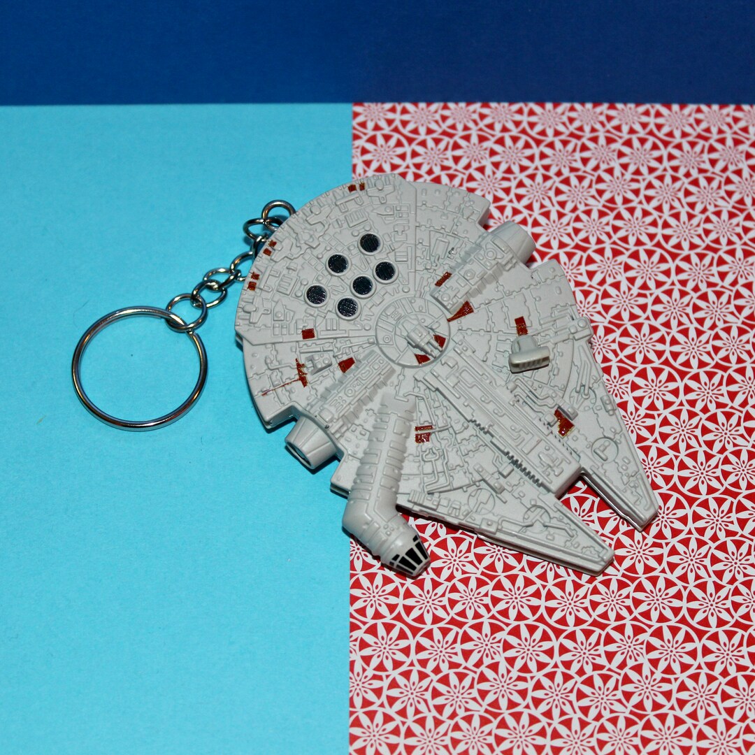 Upcycled Millennium Falcon Star Wars Keychain - Etsy
