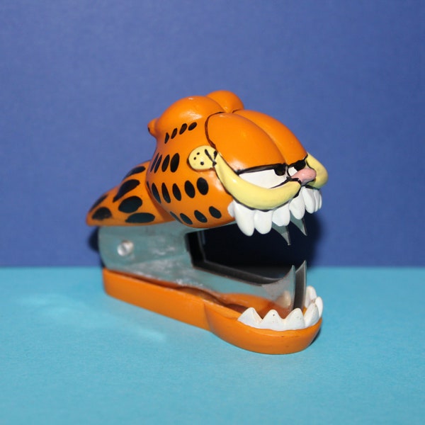 Garfield Staple - Etsy