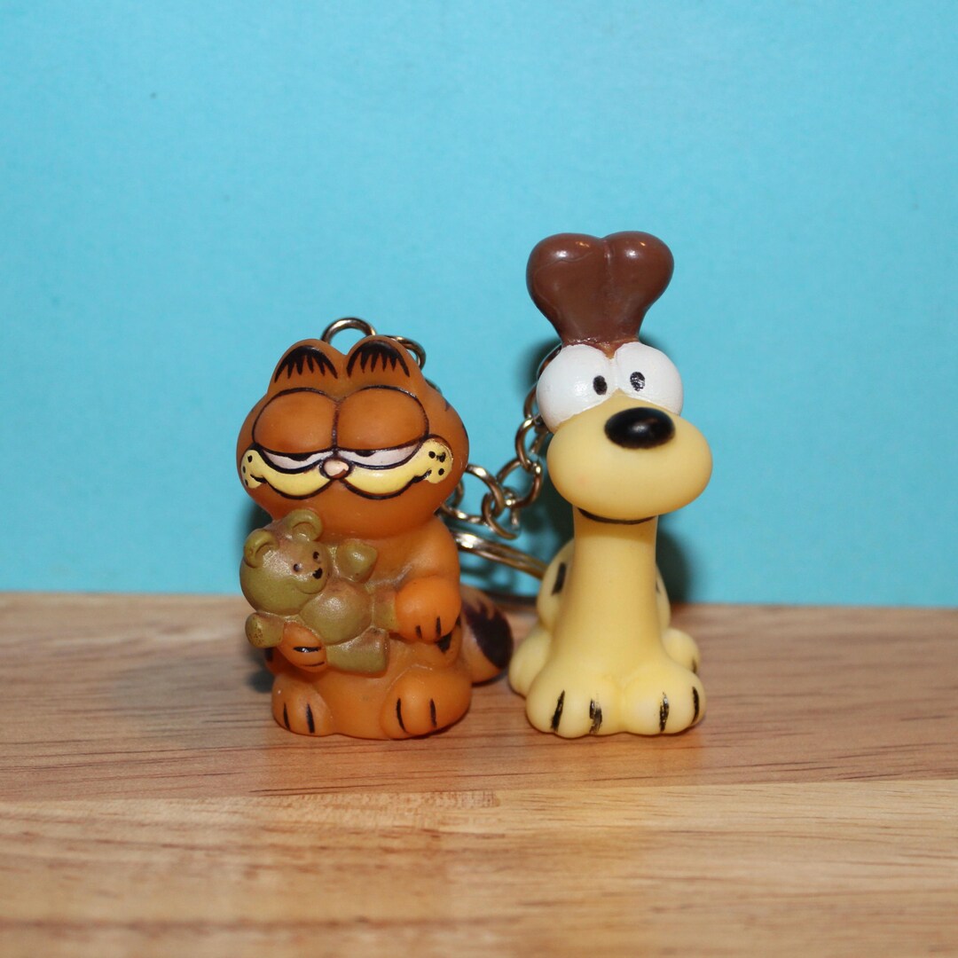 Vintage Garfield & Odie Upcycled Keychain - Etsy