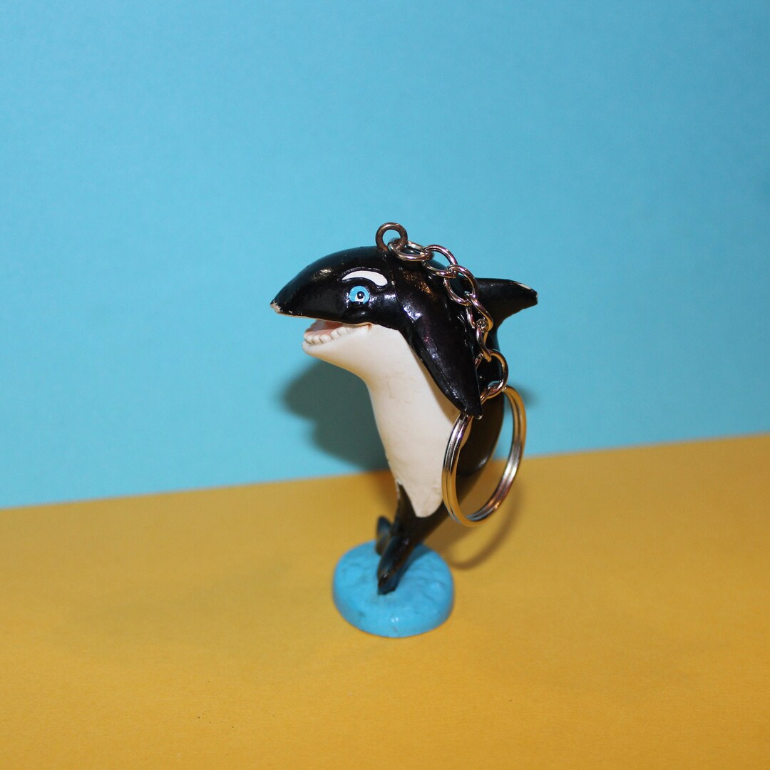 Vintage Sea World Theme Park Shamu PVC Keychain - Etsy