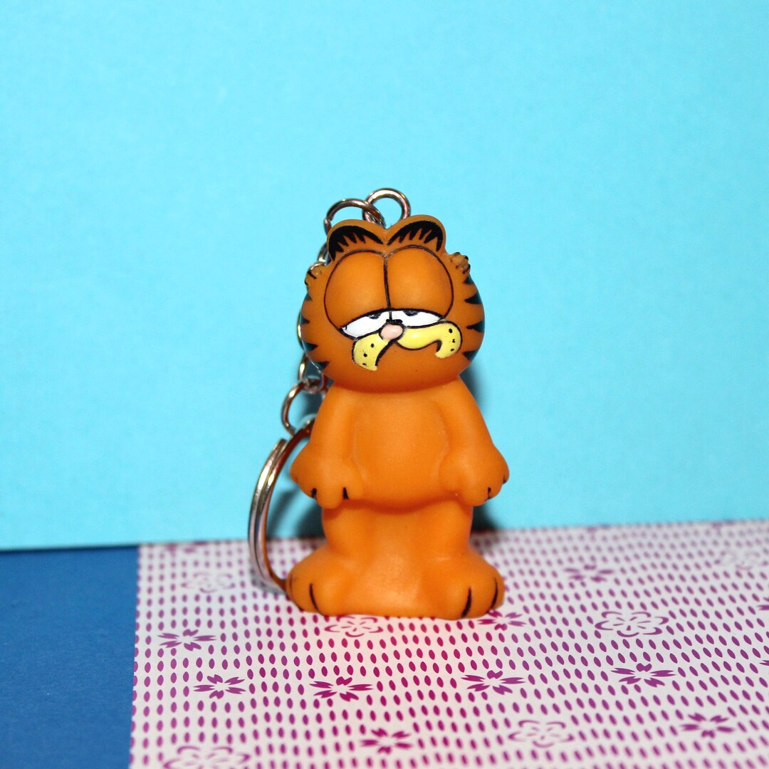 Vintage Garfield Toy Upcycled Keychain - Etsy