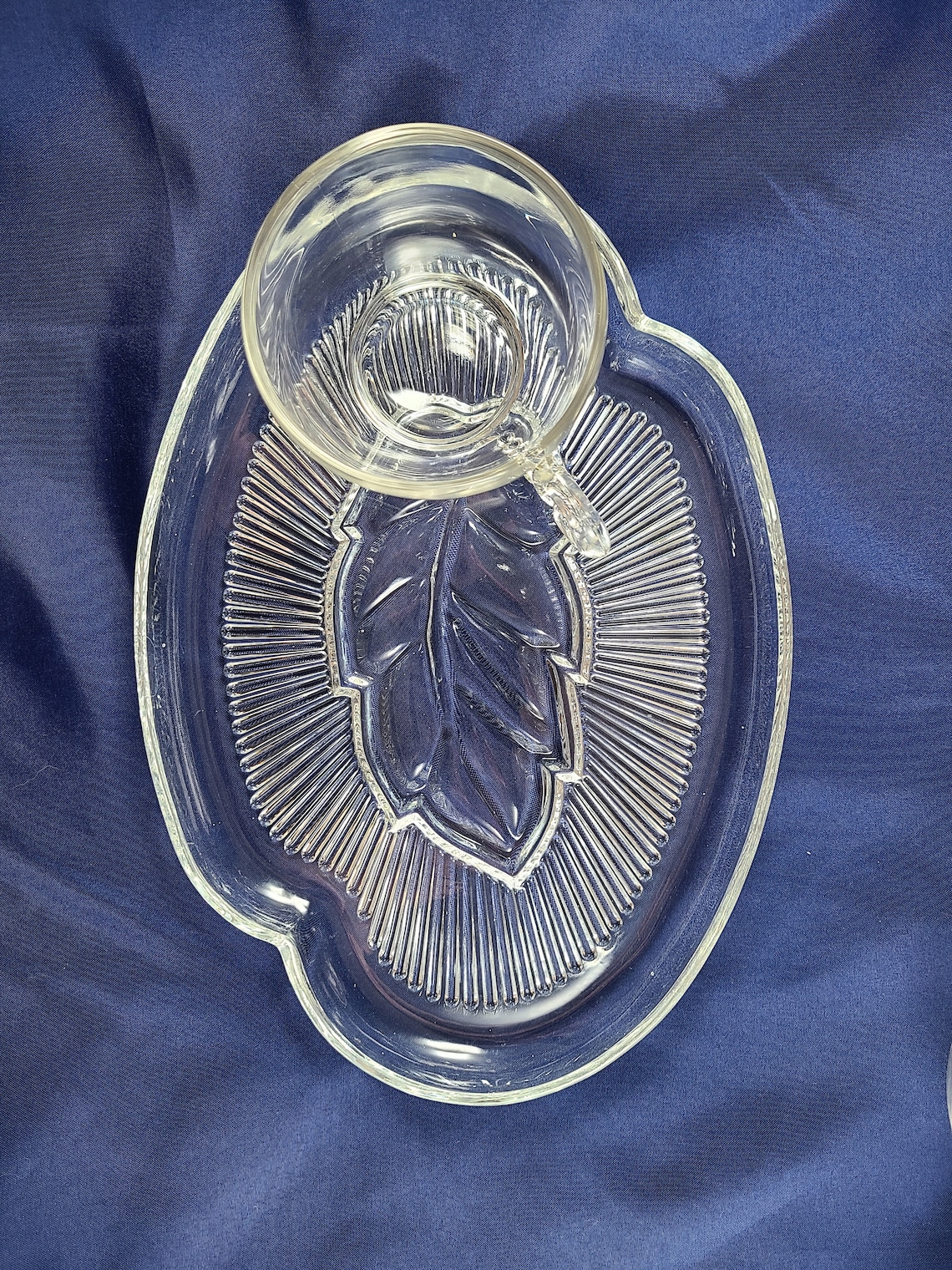 Vintage Snack Sets for Two vintage Leaf Pattern Crystal | Etsy