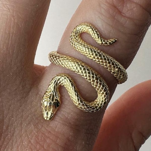 Green Snake Ring - Etsy UK