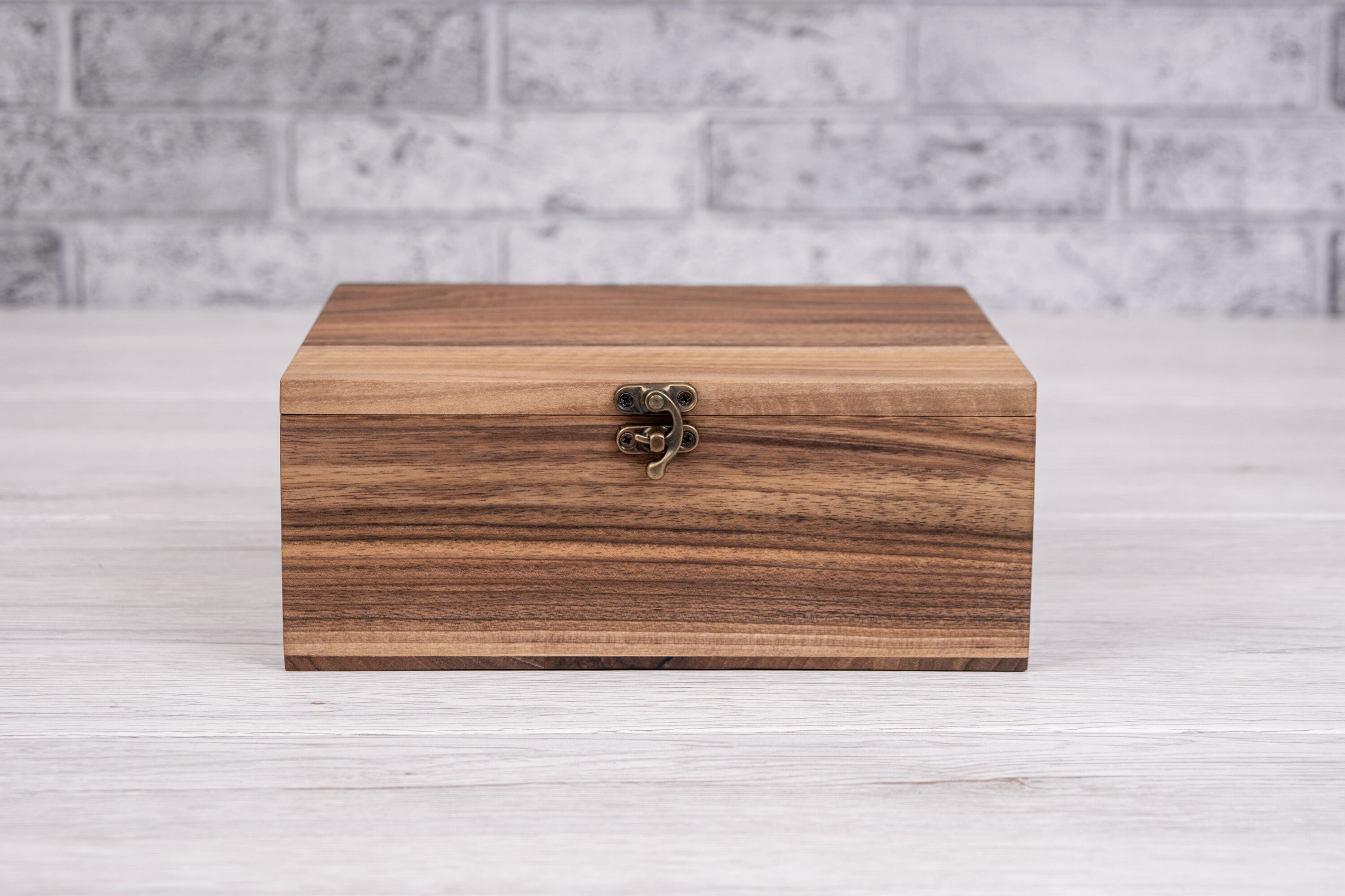Personalized Wooden Keepsake Box || Custom Engraved Memory Box, Natural ...