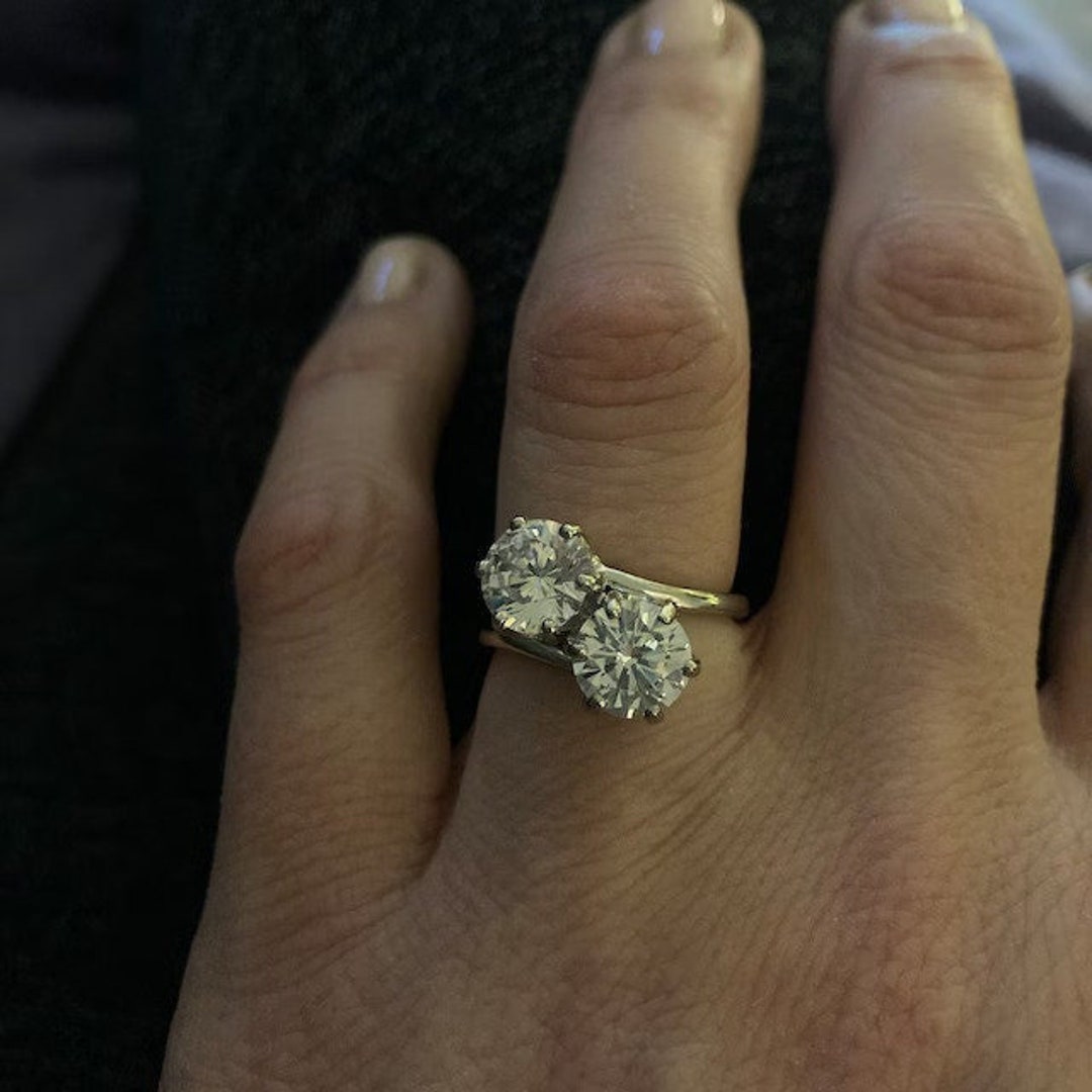 Toi Et Moi Ring, Round Cut Moissanite Diamond Ring, 14K Solid Gold Ring ...