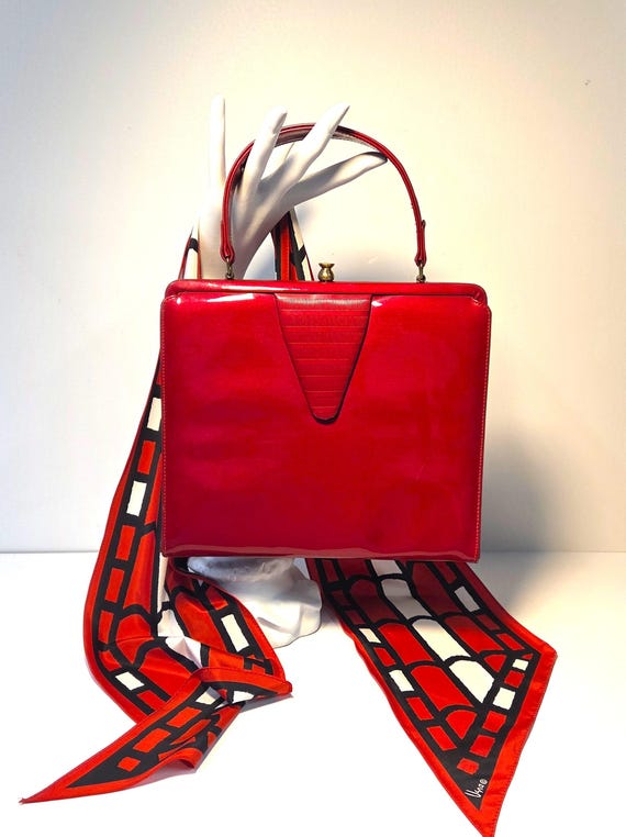 Vintage "De Mura" Red Patent Leather Handbag in the 1… - Gem
