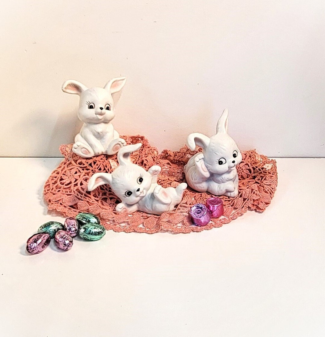 Vintage HOMCO Easter Bunny Figurines, #1458, Set of 3, White Porcelain ...