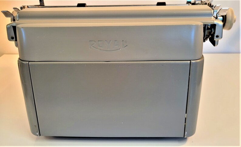 Vintage 1950s Royal Model FPP Manual Typewriter by Royal Mcbee - Etsy