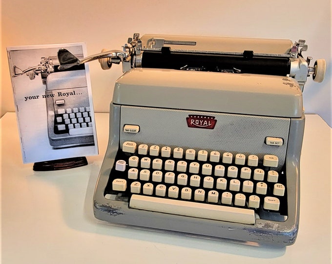 Vintage 1950s Royal Model FPP Manual Typewriter by Royal Mcbee Corp ...
