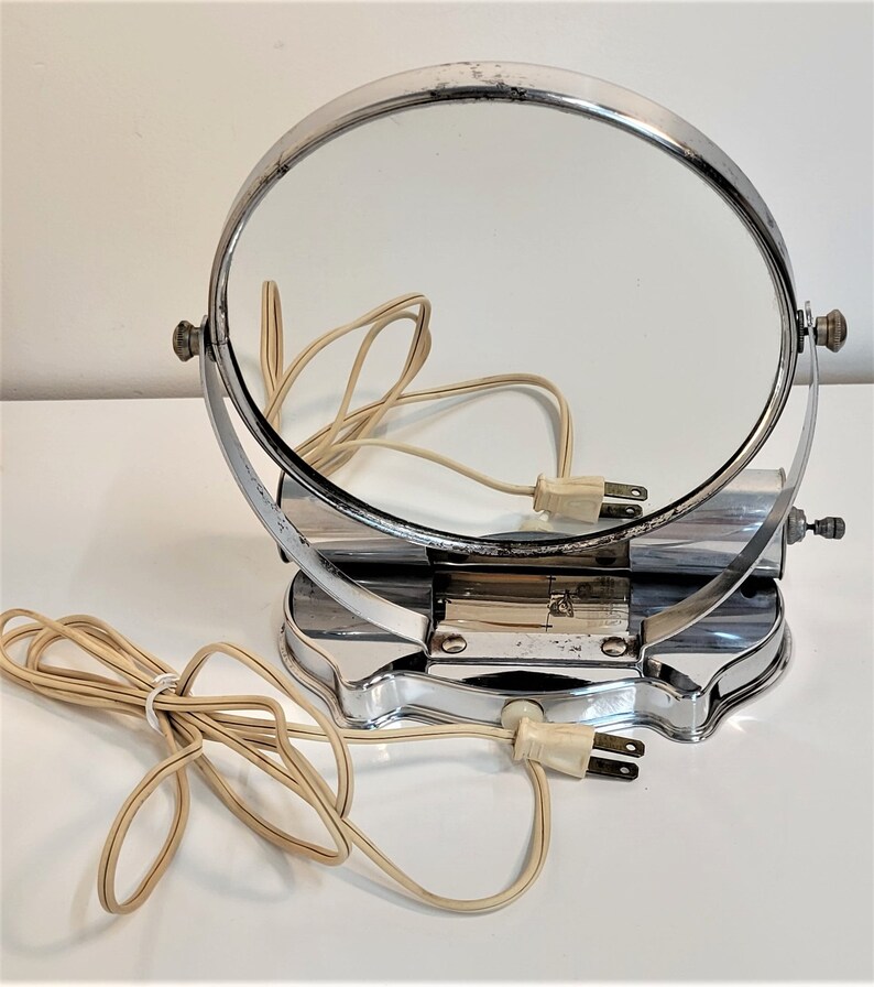 Vintage Machine Age Illuminated Rotating (regular & Magnified) Vanity ...