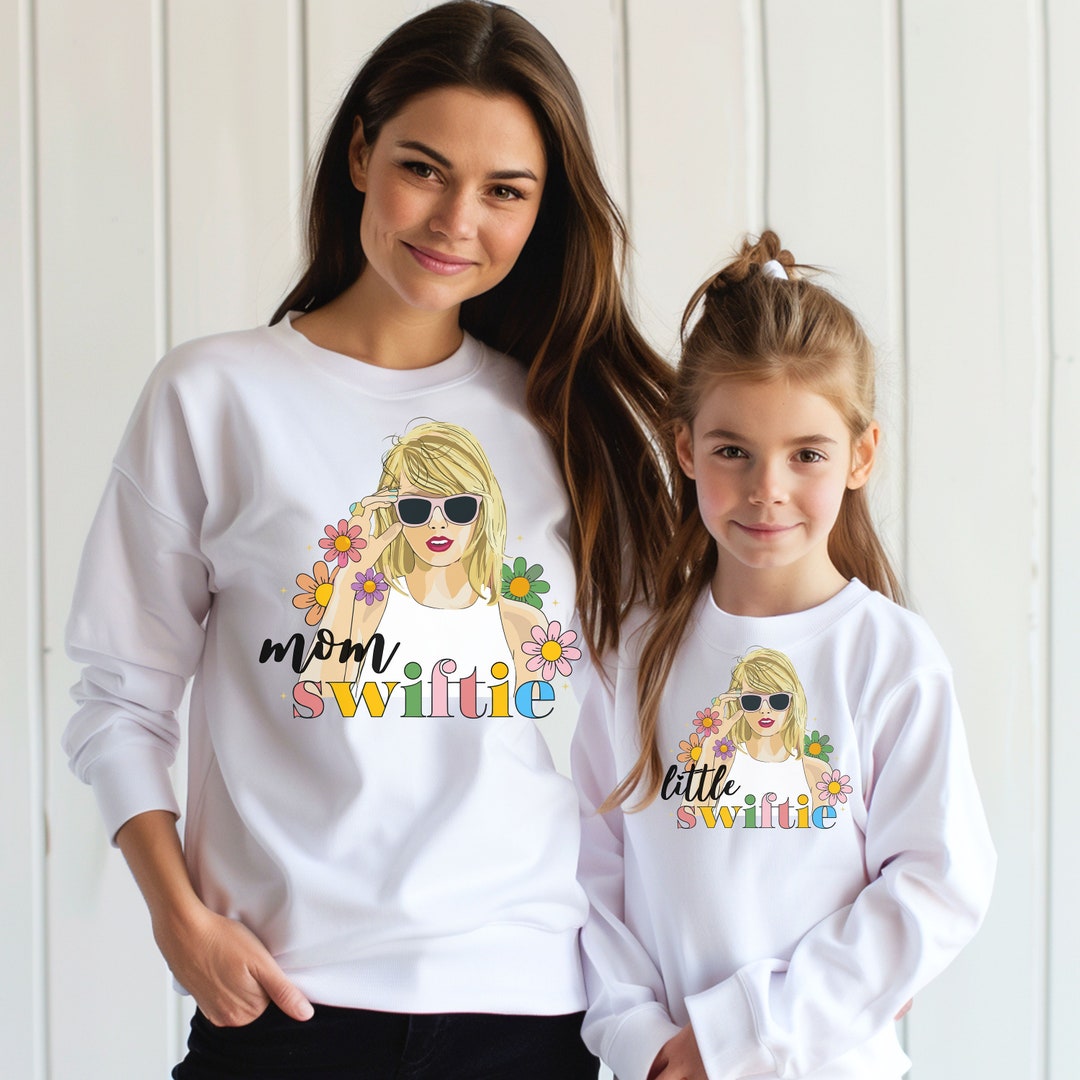 Swiiftiie Mom Sweatshirt, Swiftie Gift, Mama of Swiiftie, Mom Birthday ...