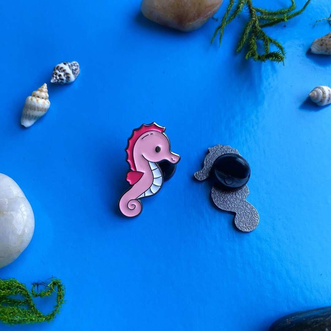 Sea Horse Enamel Pins | Cute Marine Animal Pins | Seahorse Badge ...