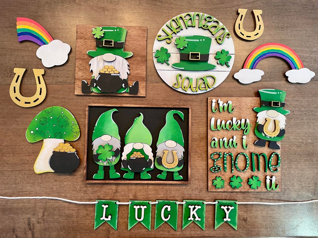 St Patricks Day I'm Lucky and I Gnome It Tiered Tray / St Patricks Day ...