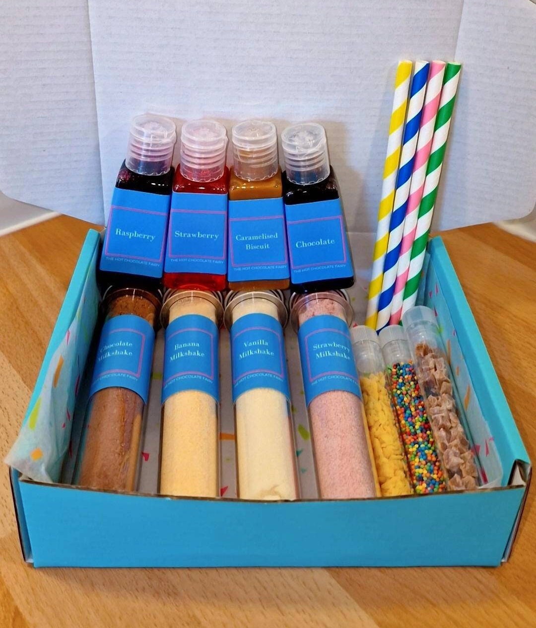 LUXURY MILKSHAKE Kit, With Sauces and Sprinkles, 4 Flavours, Make Your ...