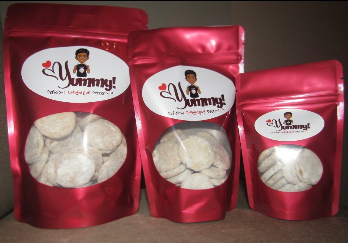 Mexican Wedding Cookies Mexican Wedding Cakes Provolone Snowball ...