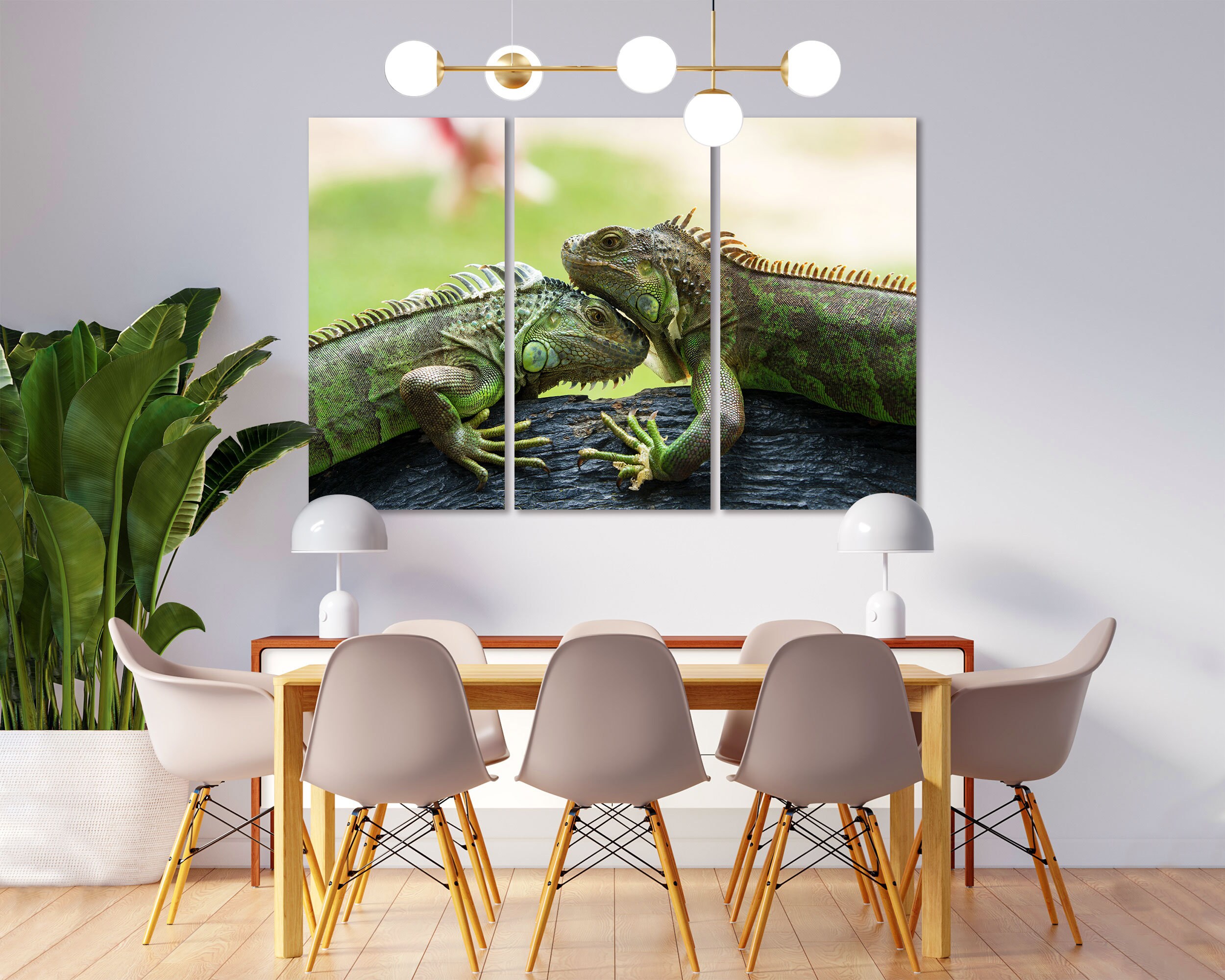 Green Iguanas on Tree Branch Design Decor for Wall, Iguanas Modern Wall ...