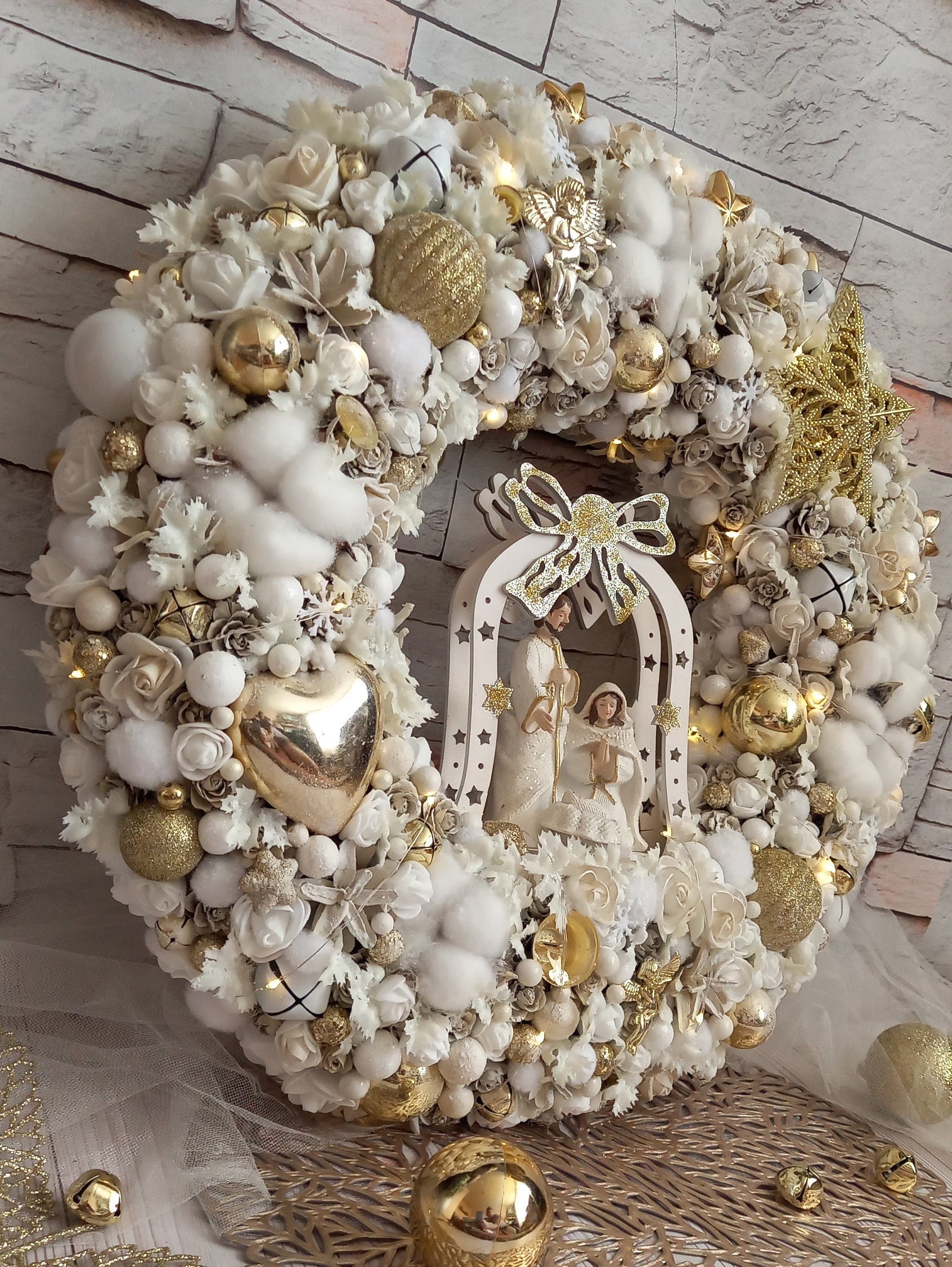 Nativity Christmas Wreath, Lighted Christian Religious Holiday Wreath ...