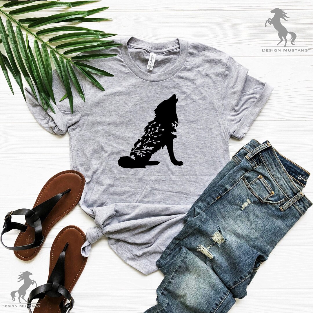 Floral Wolf Shirt, Howling Wolf Tee, Animal Lover Tee, Wolf Shirt, Wolf ...