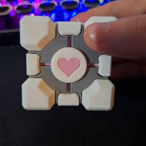 Companion Cubes Small - Etsy