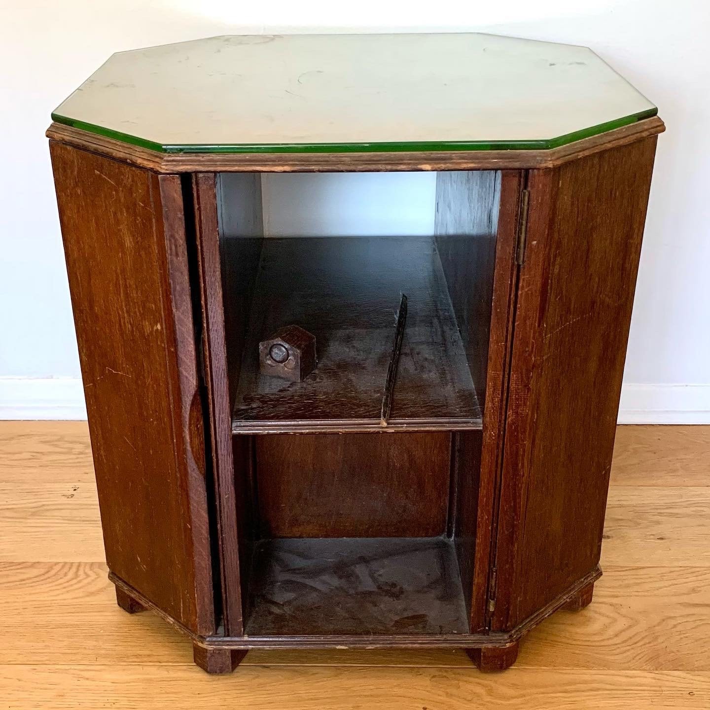 Vintage Oak Deco Bookcase / Drinks Cabinet with Sides That Open Out ...