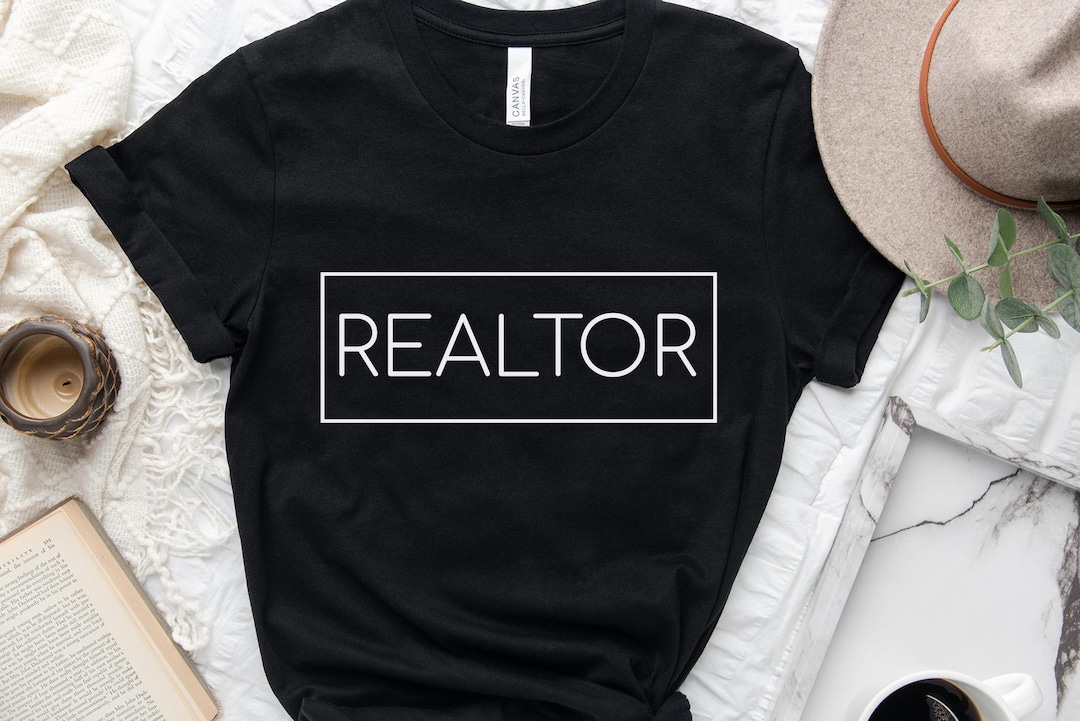 Realtor Shirt Real Realtor Christmas Gift Clogins Gift Estate Agent ...