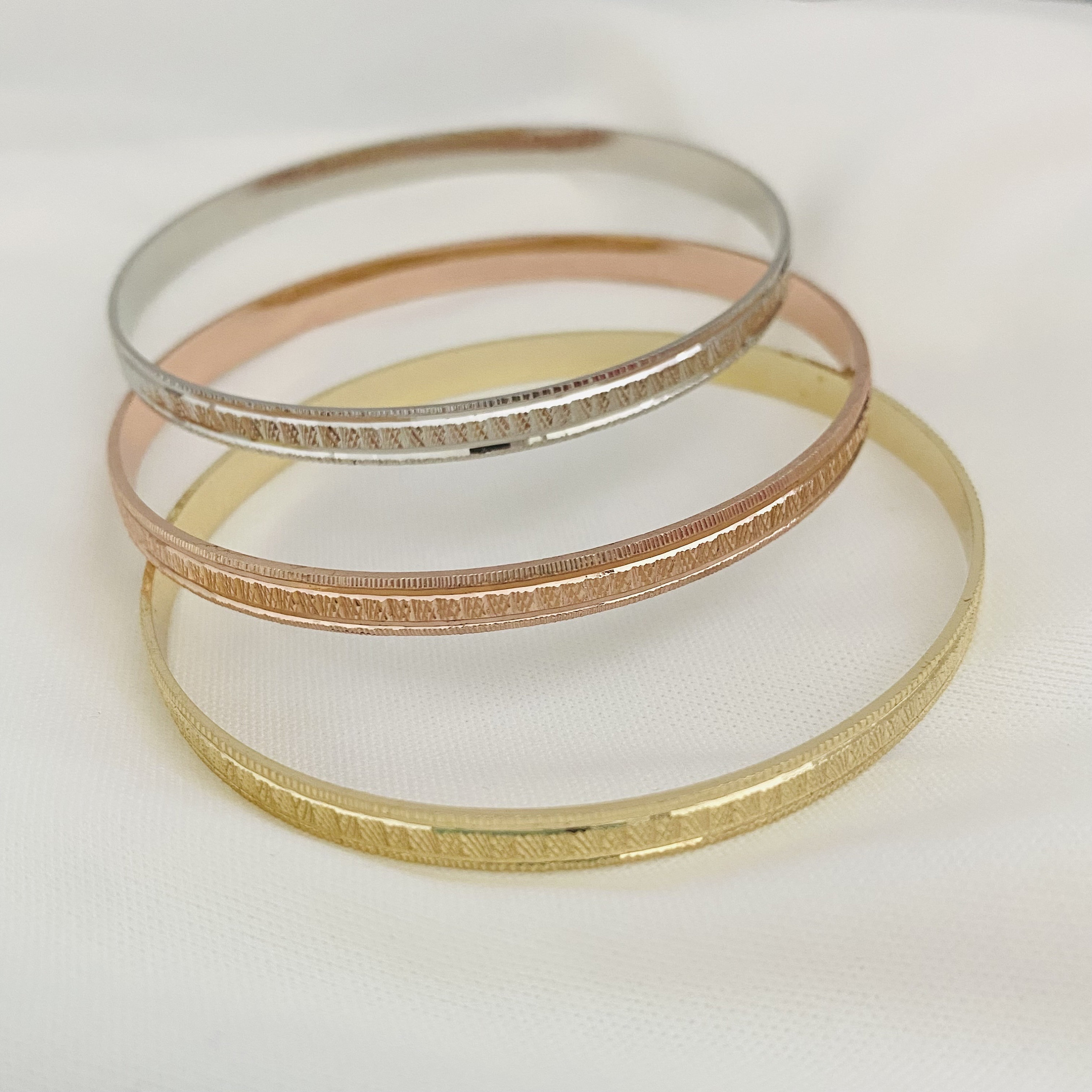 Set of 3 Bangles Three Tone Bangles Bangle Bracelet Gold Silver and Rose Gold Bangle Bracelet Set Set of Bangle Jewelry Set