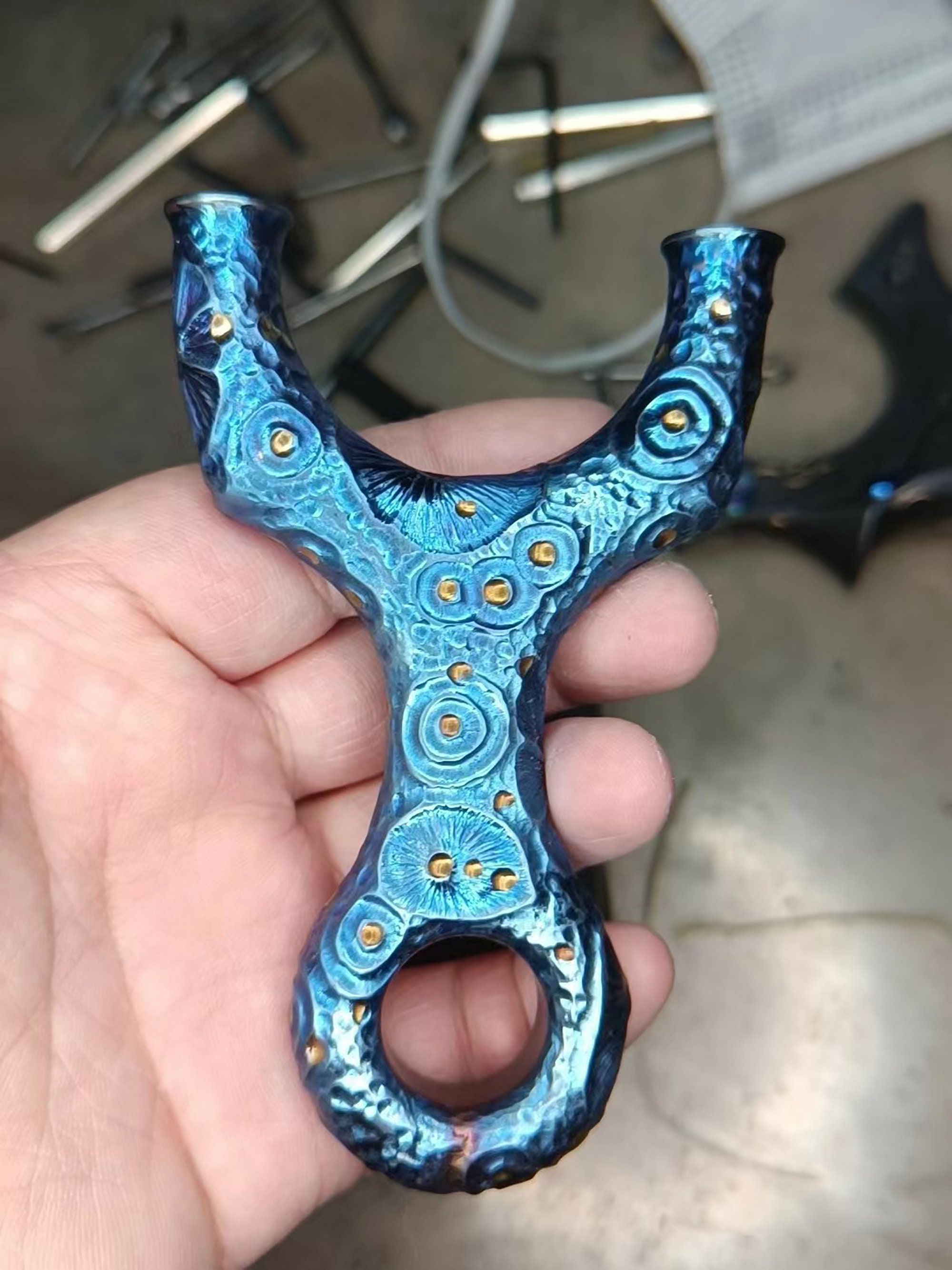 Metal slingshot store
