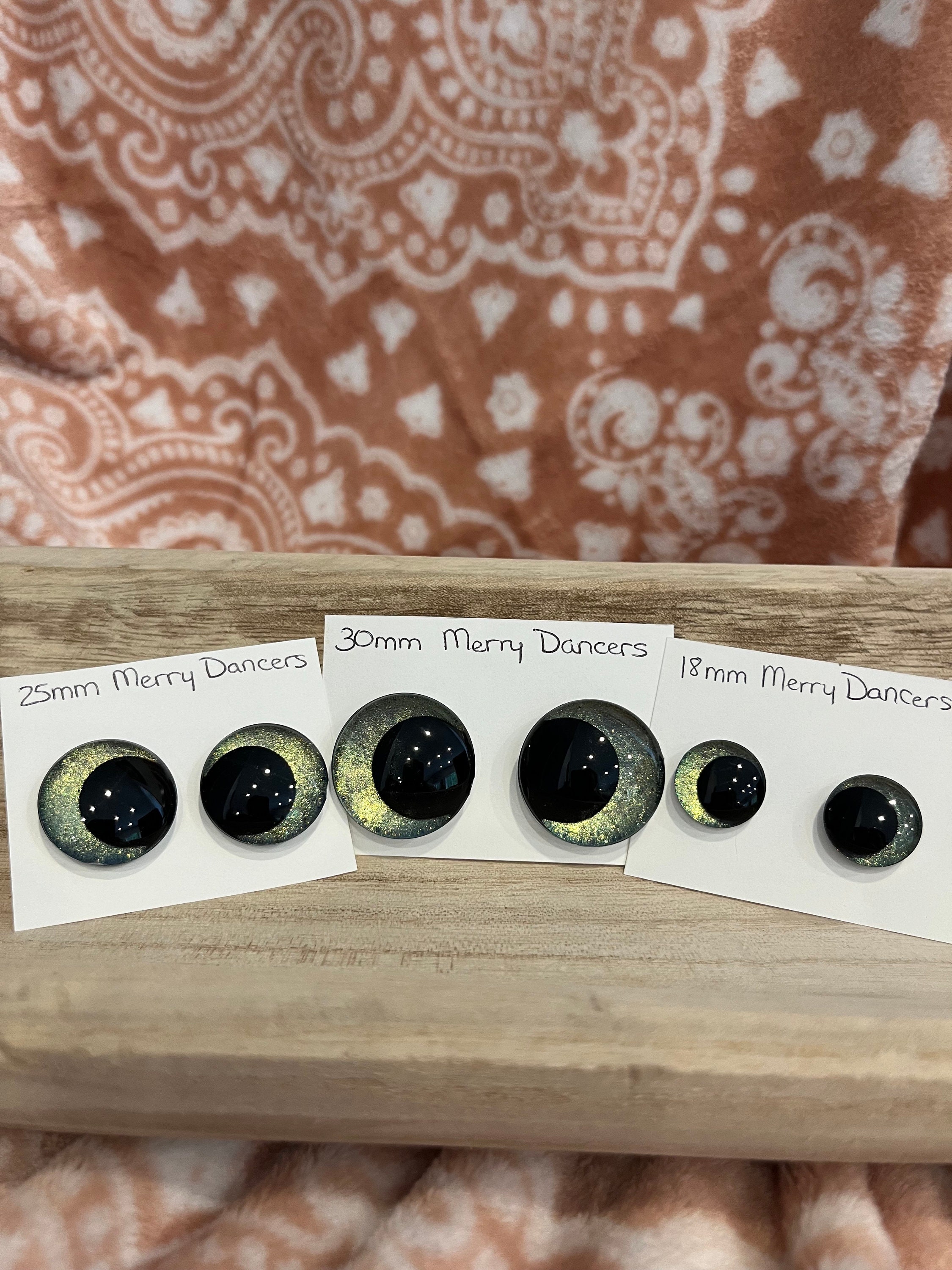 Handpainted Holographic Safety Eyes Merry Dancers 1 Pair Offset ...
